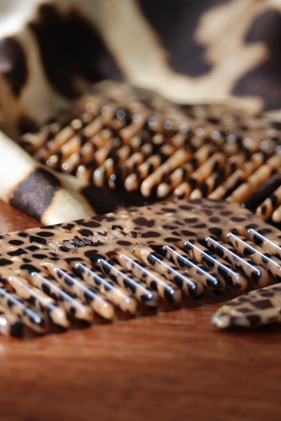 Peignée - Accessoires cheveux haut de gamme fabriqués en acétate